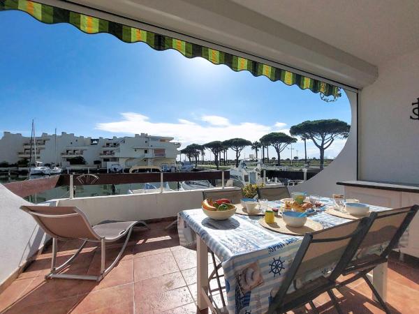Apartment Les Marinas De La Plage I-3 By Interhome - Aigues-Mortes