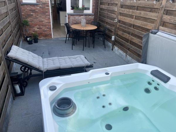 Holiday House With Private Jaccuzi - Leuven City Center - Louvain
