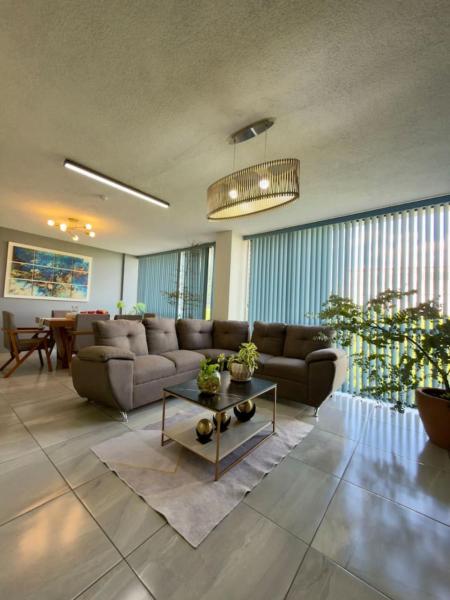 Ar Suites 4 La Calzada - Zamora, Mexico