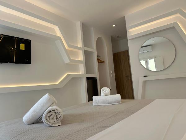 Fira Pulse Designed Suites - Santorin