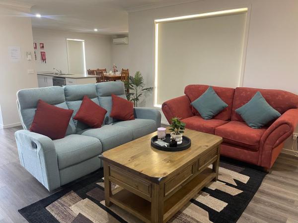 Accomodation At Lavington - Albury