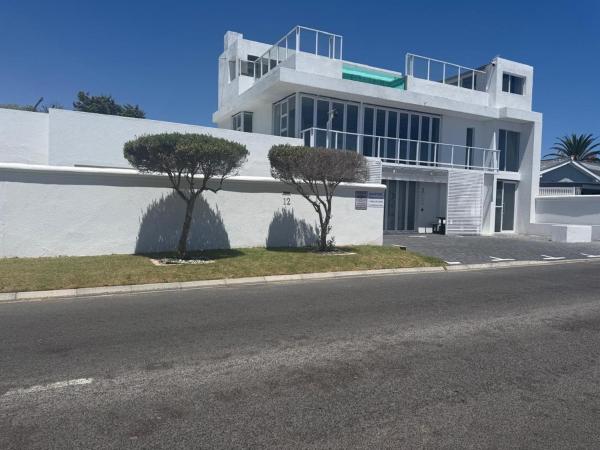 Skypool Guesthouse - Cape Town