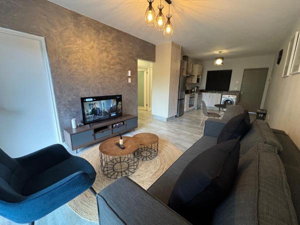 The Cube Apartments, Unit 34 On De La Rey Road - Sandton