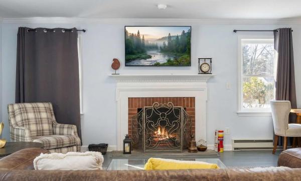 Spacious Easton 2br Townhouse With Big Yard - Shelton, CT