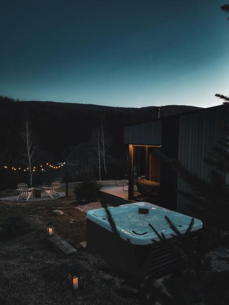 Kota Garana-couples Mountain Hideaway With Hot Tub - Weidenthal
