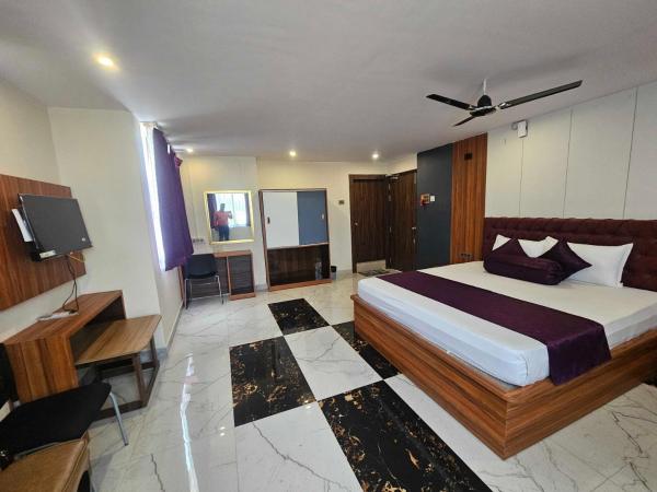 Hotel O D S - India