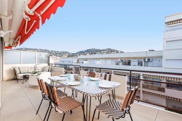 Xxl 2 Beds With Xxl Terrace Next To Martinez Hotel - Antibes