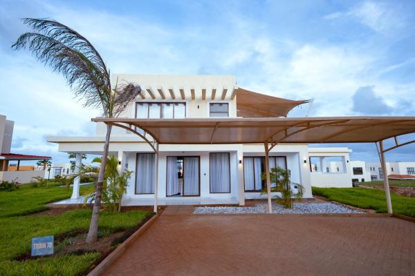Spacious 3 Bedroom Ensuite Villa Pazuri Vipingo - Kenya
