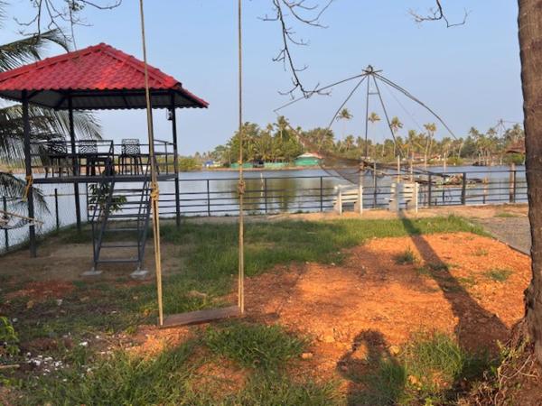 River Breeze Cherai - Tamil Nadu