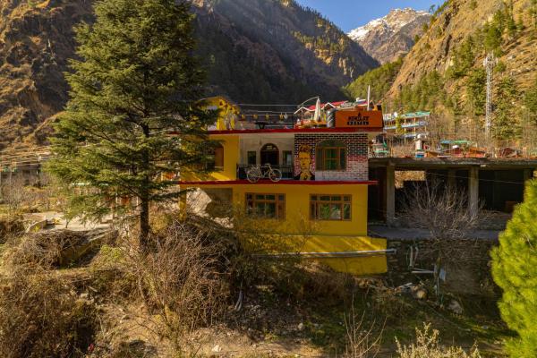 Nomads Hostel - Himachal Pradesh