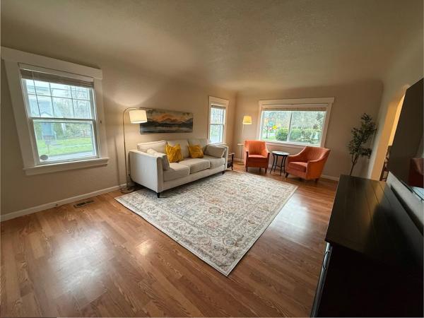 Historic Olympia 4 Br Home Walk To Capitoldwntn - Olympia, WA