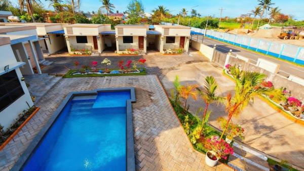 Bagasbas Resort Hotel - Daet