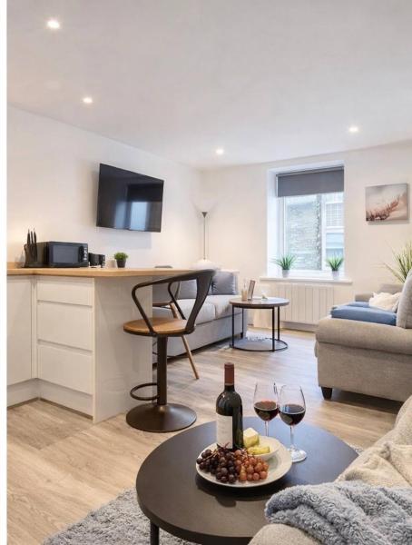 New Two Bedroom Apartment In The Charming Seaside - Mousehole