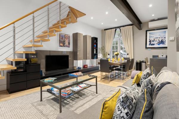 Luxurious Mews House Next To Hyde Park - 倫敦