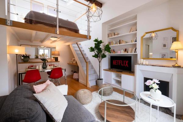 Top Floor Parisian Gem Views & Balcony - Saint-Cloud