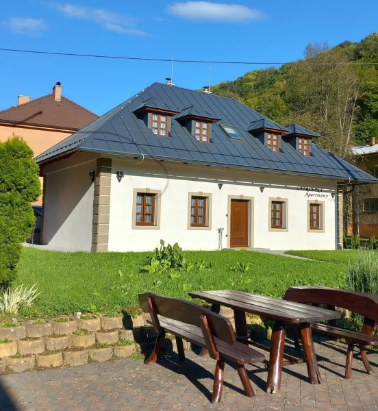 Lotrinský Apartmány - Vyhne