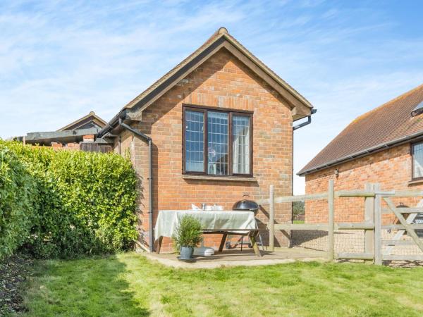 Fair Isle Holiday Cottages - Hill Top Cottage - Isle of Wight