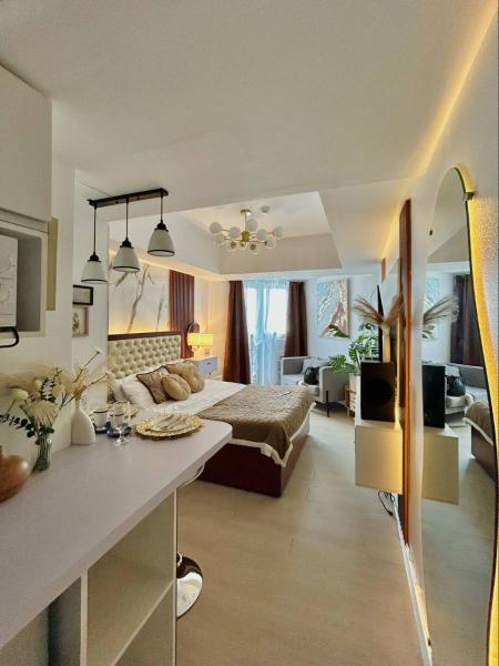 Azure Luxe Haven By Irene - Guagua