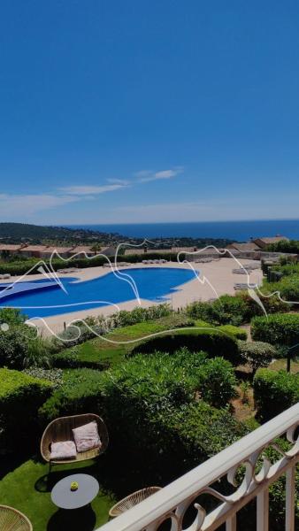 Appartement 2 à 4 Pers, Piscine, Vue Mer Aux Issambres - Sainte-Maxime