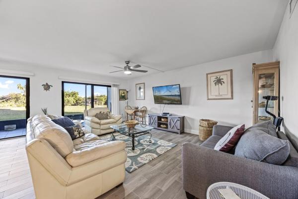 Newly Remodeled 2- Bedroom Ocean Front Condo - Cocoa Beach, FL