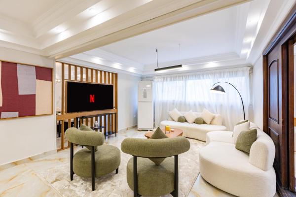 Cairo Homes Modern 3br Apartment In Zamalek - Le Caire