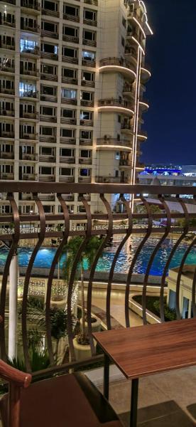 Manila Bay Staycation Near Moa, Moa Arena, And Naia - Pasay