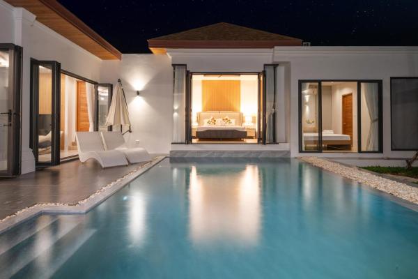 Lucky Pool Villas - 푸켓