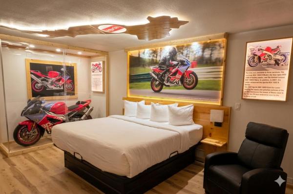 Motorcycle Inn - Sevierville, TN