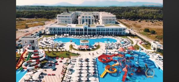 Edi House - Velipojë