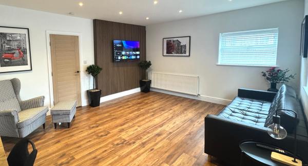 Modern 2 Bedroom Apartment Near Crosby Beach & Liverpool - Formby
