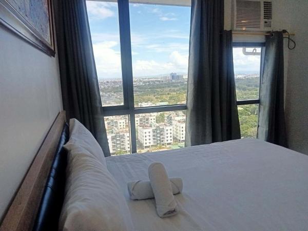 The Viceroy Tower 4 With View - Taytay