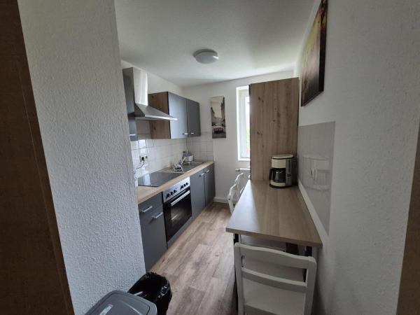 Monteurzimmer Und Ferienwohnung Nähe Leuna, Halle, Leipzig - Merseburg