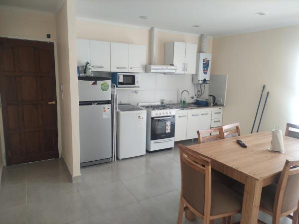 Departamento Centrico Y Amplio, 6 Personas, Nqn. - Centenario