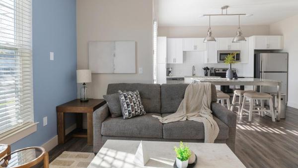 Landing Modern 1bd Gym Game Room - Orlando