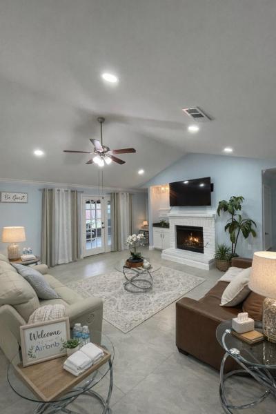 Stunning Home In Plano! - Dallas, TX