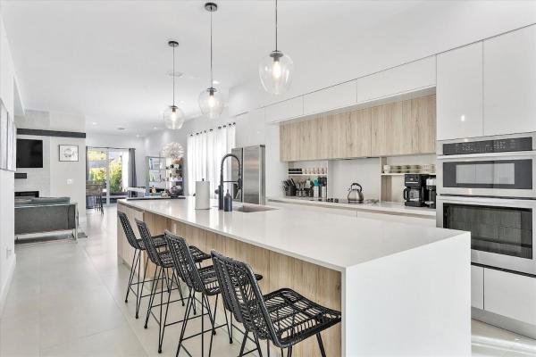 Miami Luxury 4br Oasis With Private Pool, Outdoor Kitchen & Patio - Miami