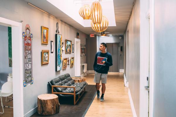 Hi San Diego Downtown Hostel - Chula Vista, CA