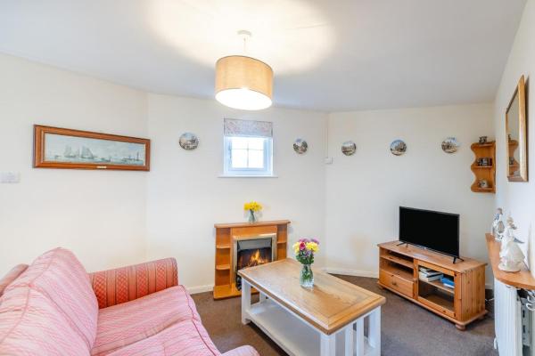 1 Bed In Hunston Oc-m36326 - 치체스터