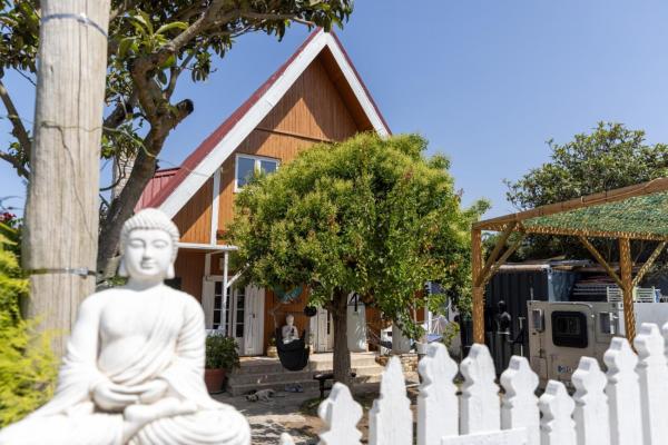 Casa Feia Hostel - Oeiras