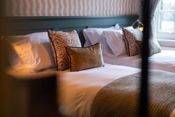 The Slow & Easy - Warrington