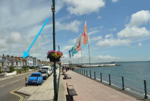 Seadreamz Stylish Seafront Retreat In Penzance Sleeps 6 With 3 Bathrooms - Penzance