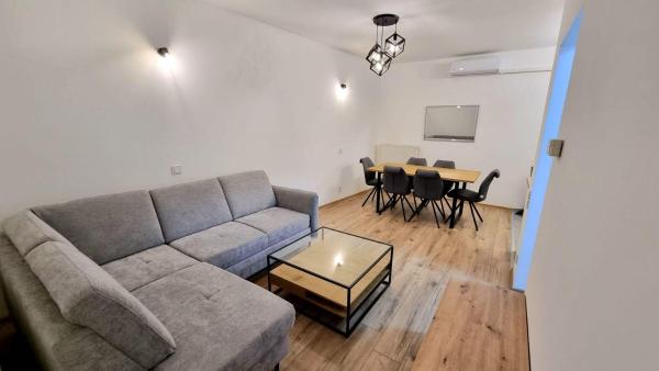 Sweet Home - Budapest