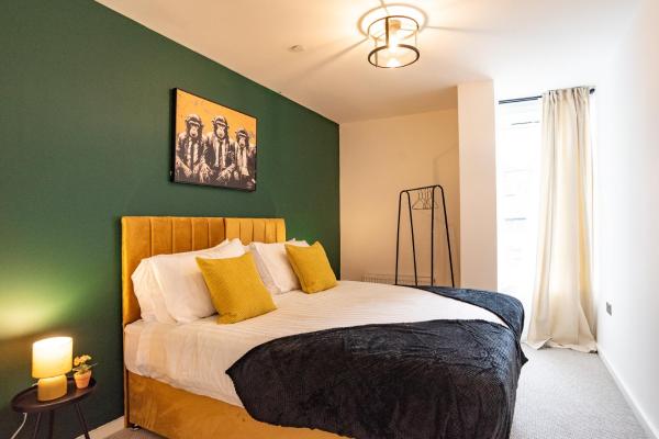 The Harbour Loft | Sleeps 6 | Central Folkestone - Folkestone