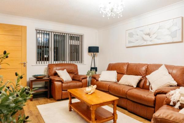 Cardiff Central Townhouse Sleeps 6 Free Parking Foosball Table - Barry