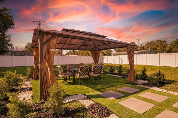 Central Tampa 3br-2ba Near Stadium & Airport - Tampa, FL
