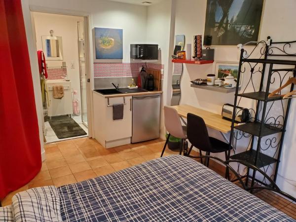 Studio Au Calme, Dans Village Tranquille - Vannes