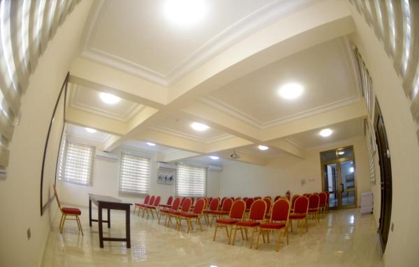 Empire Court Hotel - Ghana