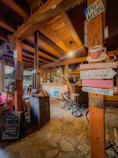 Hostel Anton - Montenegro