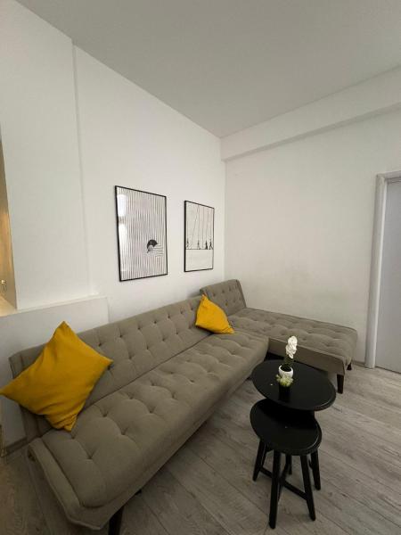 Central Comfort Apartment - 부쿠레슈티