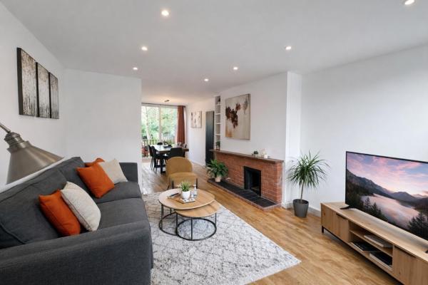 Hollytree - Family And Business Stay With Parking - Kettle's Yard